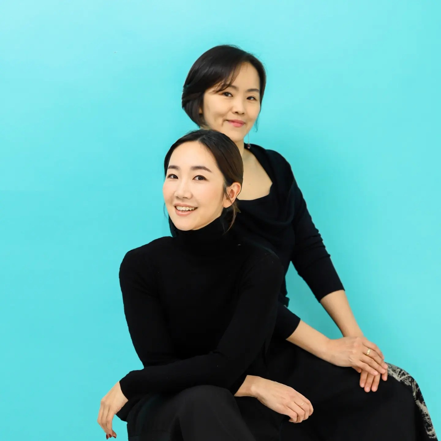 Introduction : Serene & Sarang, the Korean music duo – Sarang H. Lee